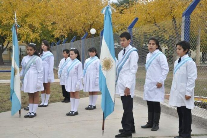 La escuela argentina: entre el mérito y el facilismo – Informador Público